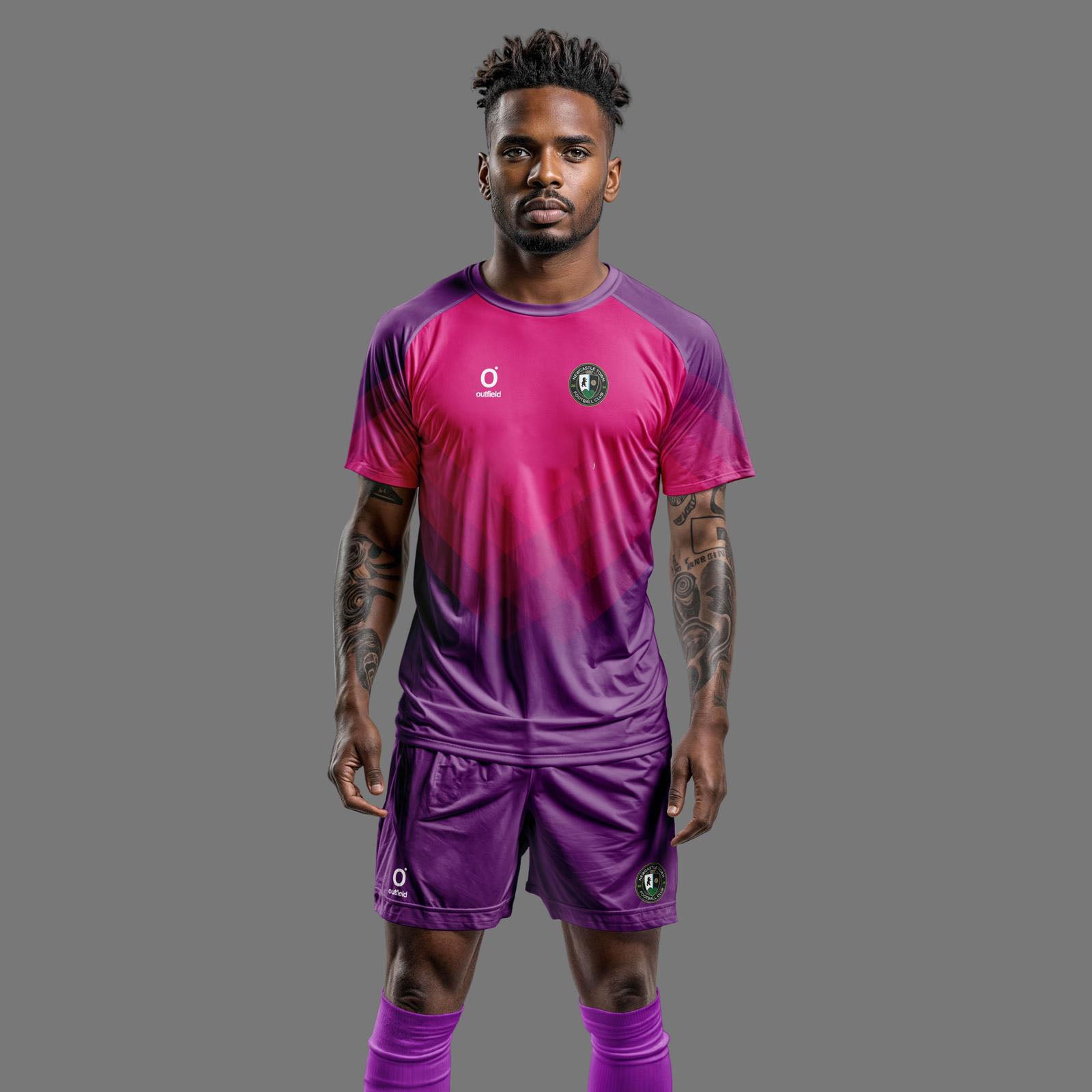 Girls Home/ Mens Away Newcastle Town FC Youth Jersey and Shorts ...